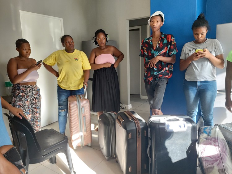 Northlink college students protest over delayed NSFAS payments | GroundUp