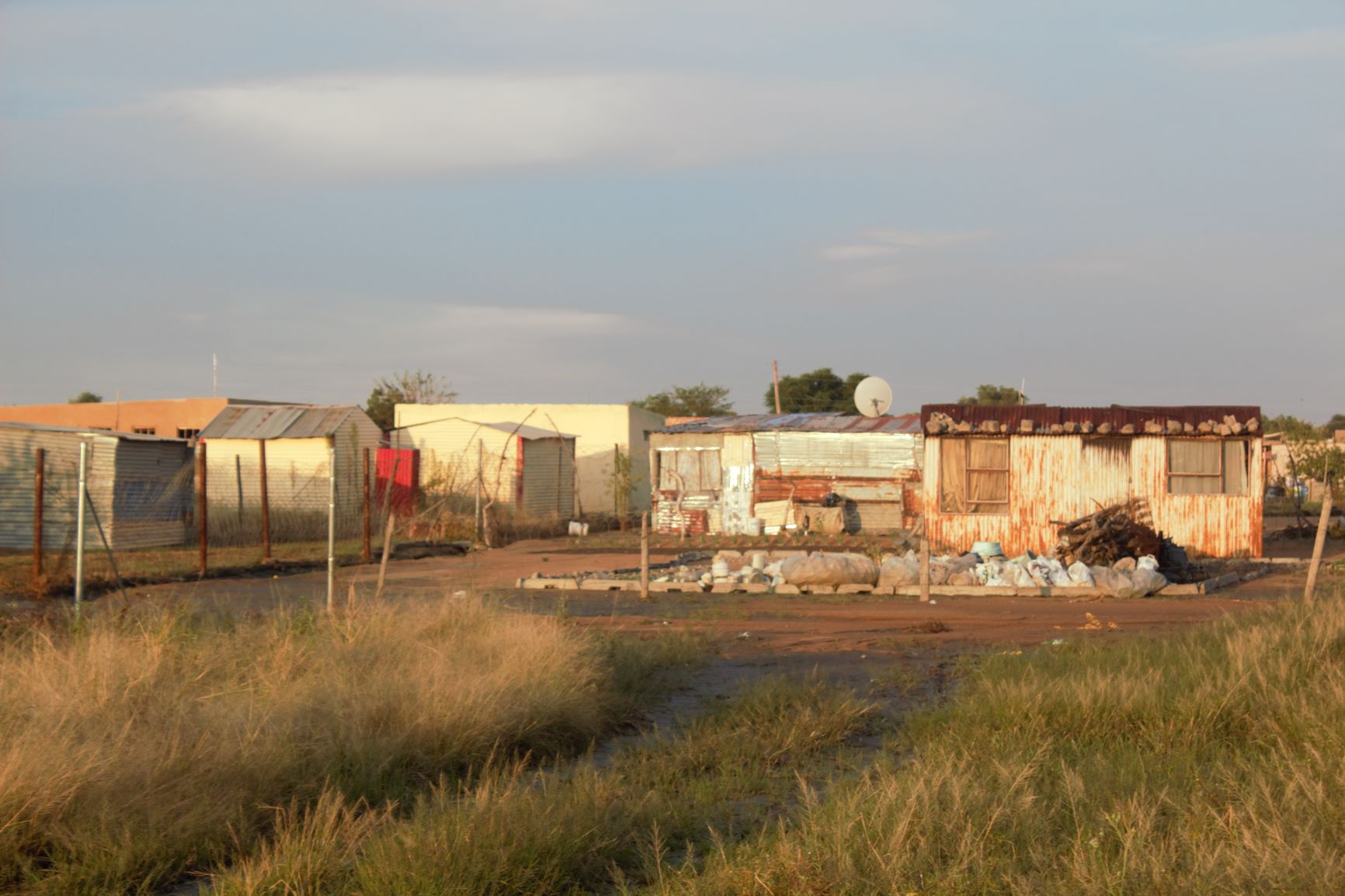 Promises, promises: the residents of Marikana Soutpan have almost given ...