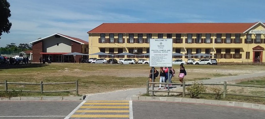 Classes disrupted at Northlink College as students protest | GroundUp